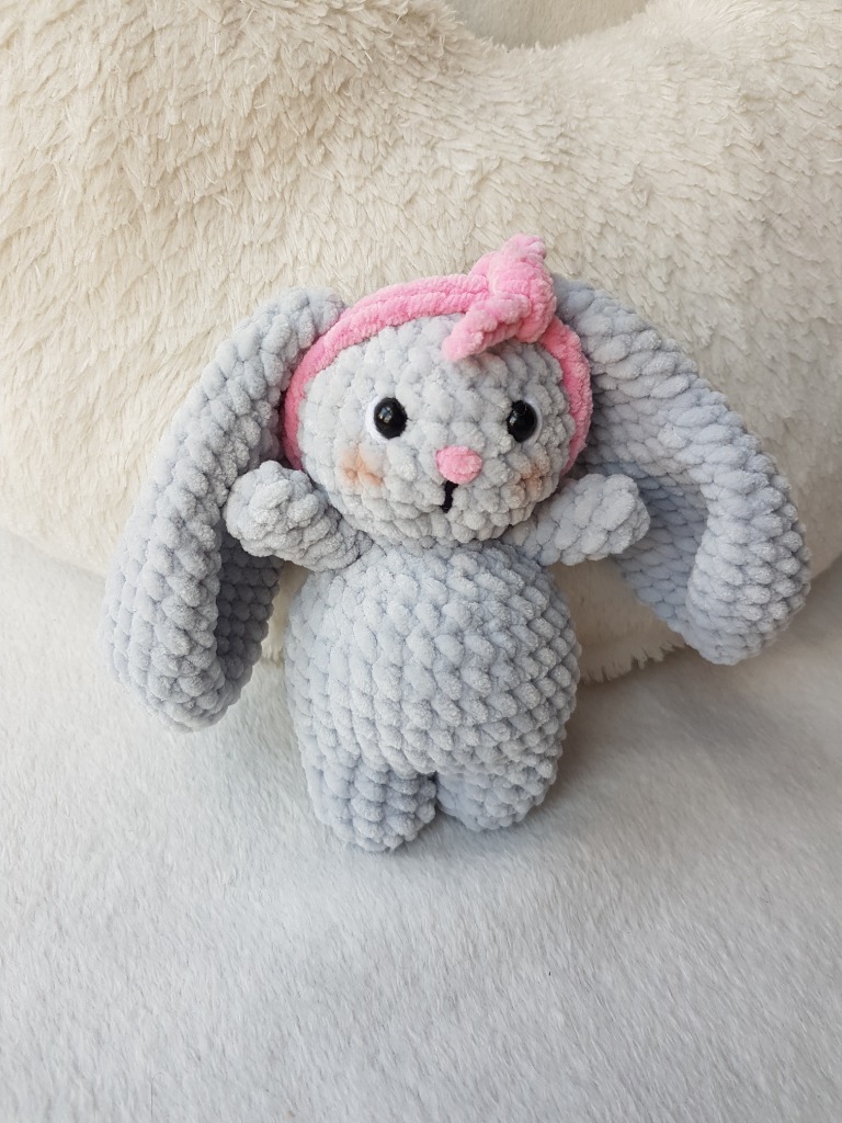 Królik maskotka dla dzieci handmade szydełko miś | Bolesławiec | Kup ...