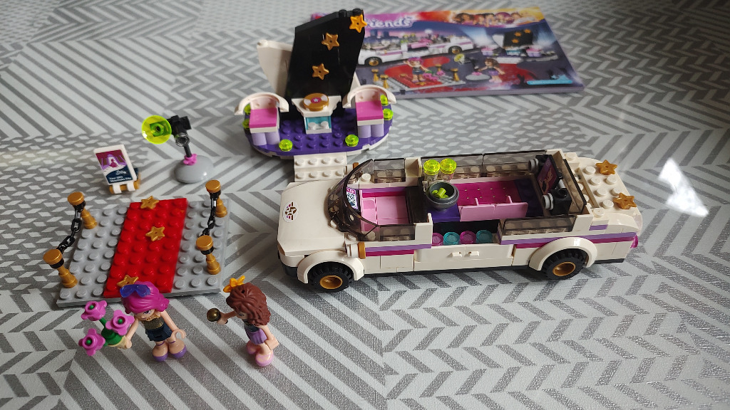 LEGO Friends 41107 Limuzyna Gwiazdy Pop | Warszawa | Kup teraz na ...