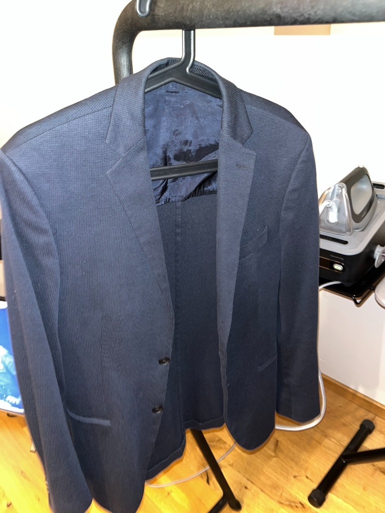 Marynarka Hugo Boss 46 używana | Warszawa | Licytacja na Allegro Lokalnie