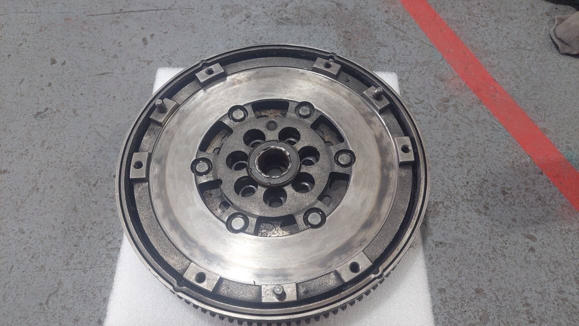 Dwumasa Koło zamachowe Dwumasowe Hyundai Santa Fe | Oleśnica | Kup ...