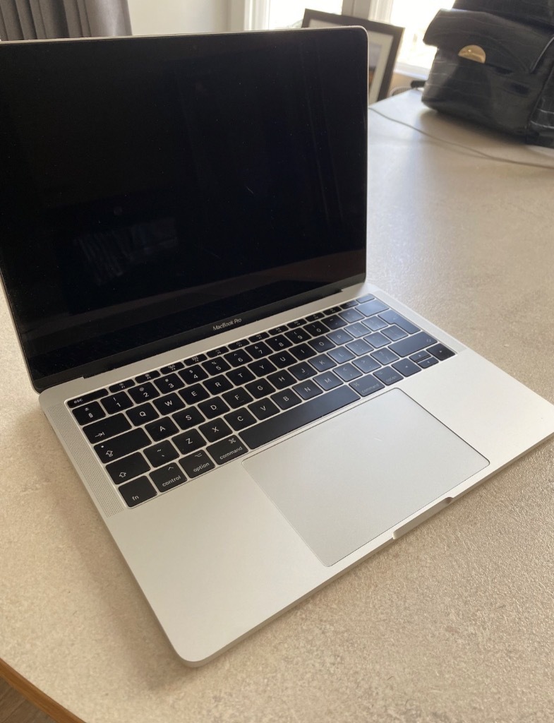 MacBook Pro 13 128gb 8gb silver | Warszawa | Kup teraz na Allegro Lokalnie