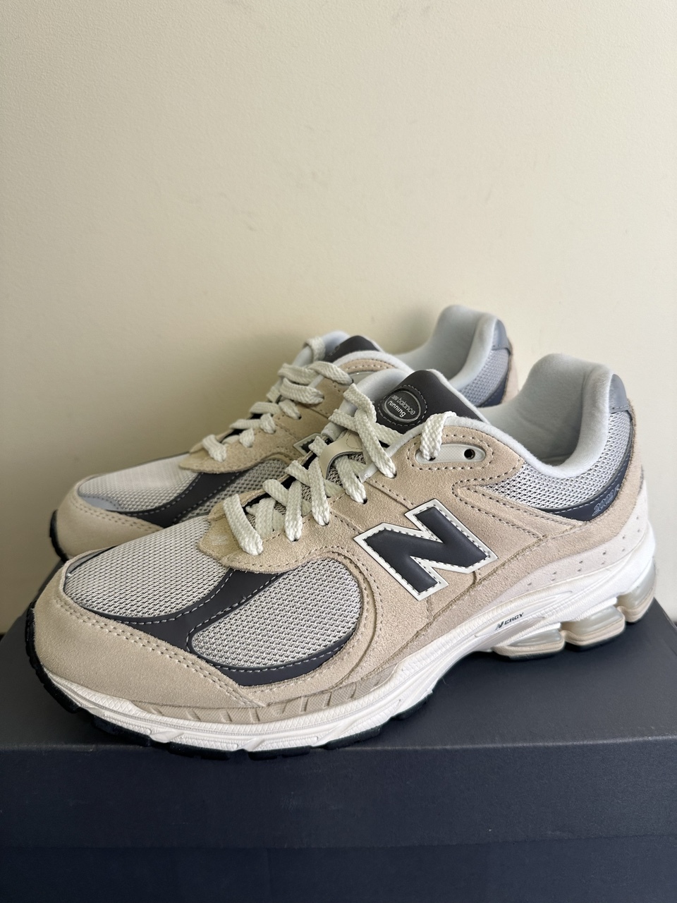 Buty Sneakersy New Balance M2002RFA | Warszawa | Kup teraz na Allegro ...