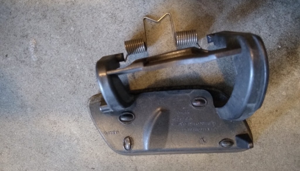 Zaślepka spryskiwacza lewa Mercedes gla 1568850556 | Budzyń | Kup teraz ...