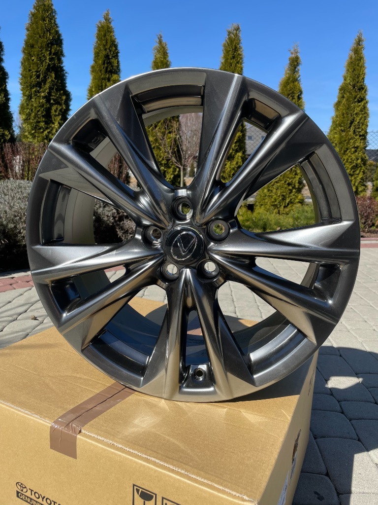 Felgi Lexus Toyota, oryginał, 4261A-33220 | Radłów | Kup teraz na ...