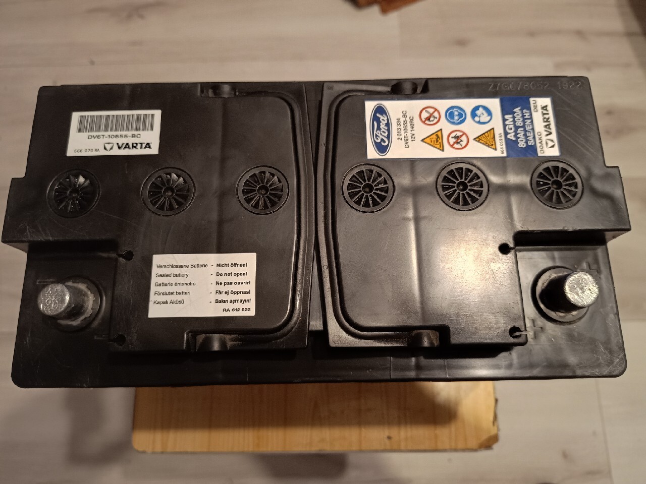 Akumulator AGM DV6T-10655-BC oryginalny 80Ah 800A | Wieliczka | Kup ...