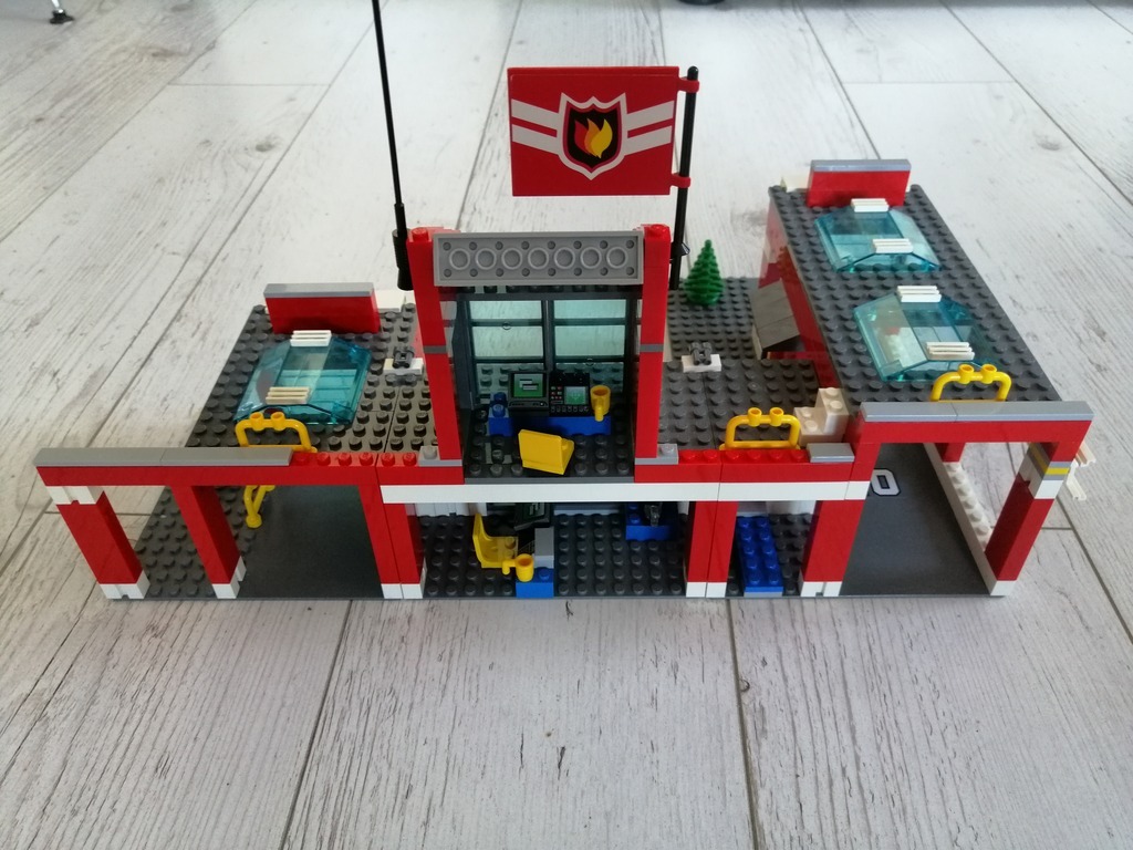 Lego 7945 Remiza Strazacka Wysyłka Gratis | Rotmanka | Kup teraz na ...