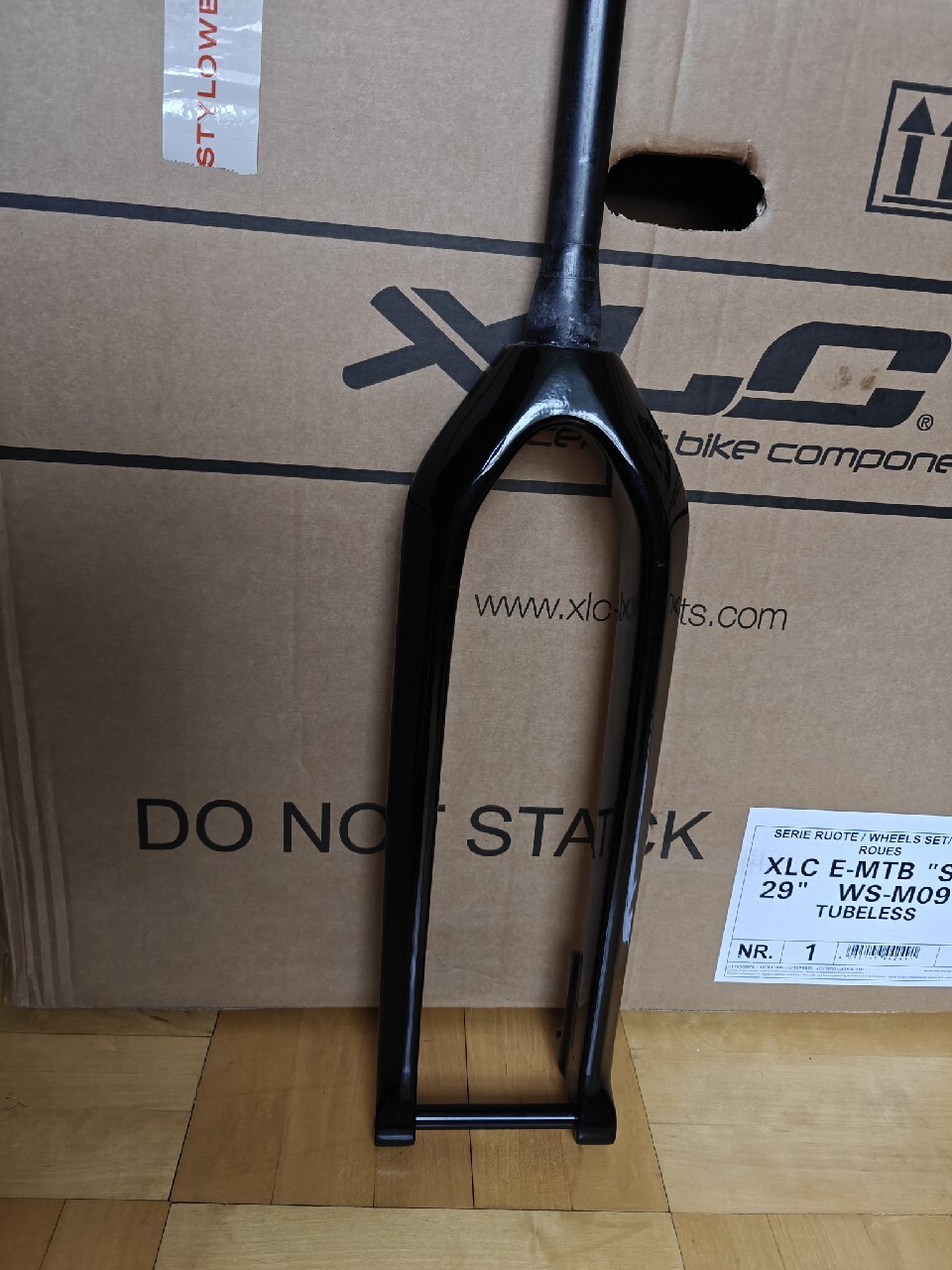 Widelec sztywny karbo MTB 29" boost | Kolbuszowa | Kup teraz na Allegro ...