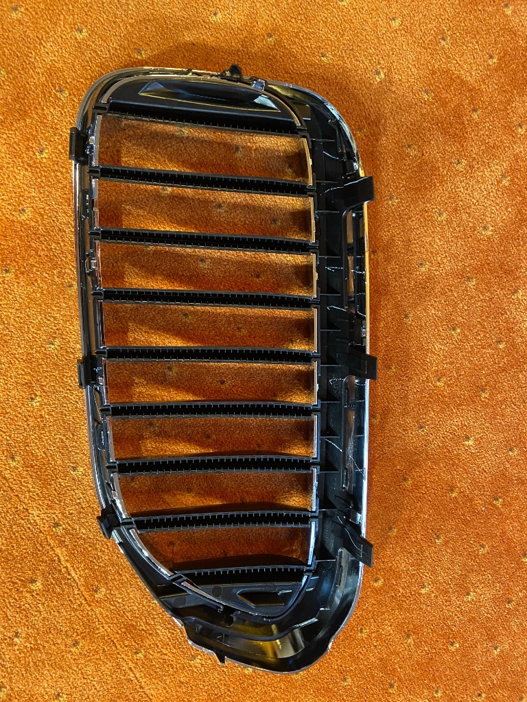 Kratka nerka prawa BMW 5 G30 G31 G38 51137390864 | Żory | Kup teraz na ...