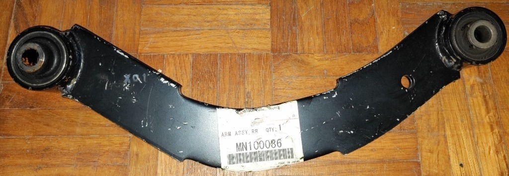 Mitsubishi MN100086 wahacz tylny "banan" | Łódź | Kup teraz na Allegro ...