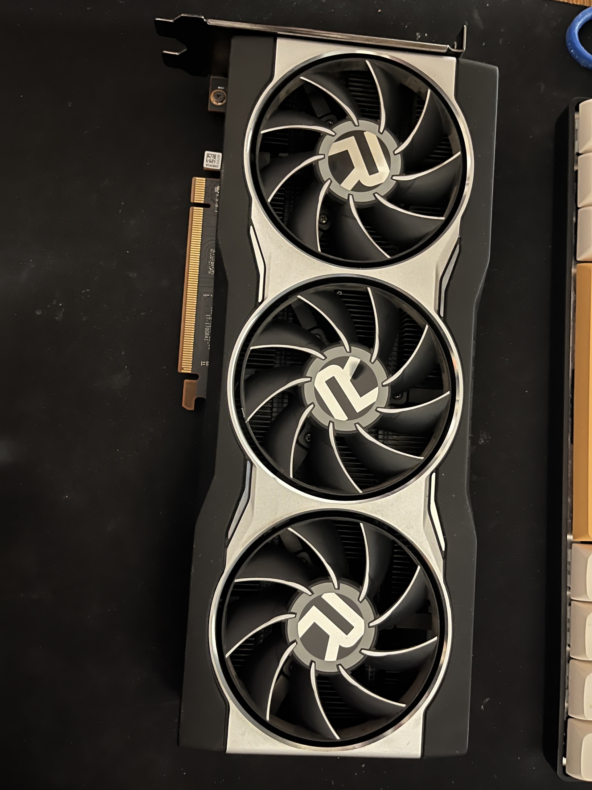 Karta graficzna AMD Radeon RX 6800 Referent | Rzeszów | Kup teraz na ...