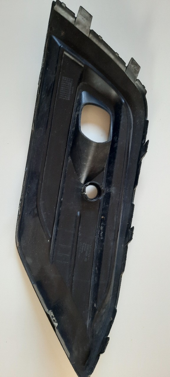 Решётка бампера volvo v60 s60 oe 31455638 lh Купить в Украине: б/у ...