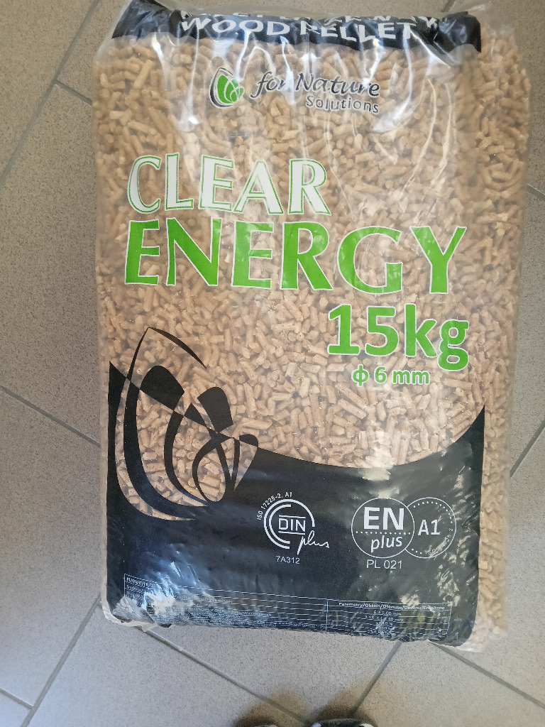 Pellet drzewny Clear Energy 15 kg | Mogilno | Ogłoszenie na Allegro ...