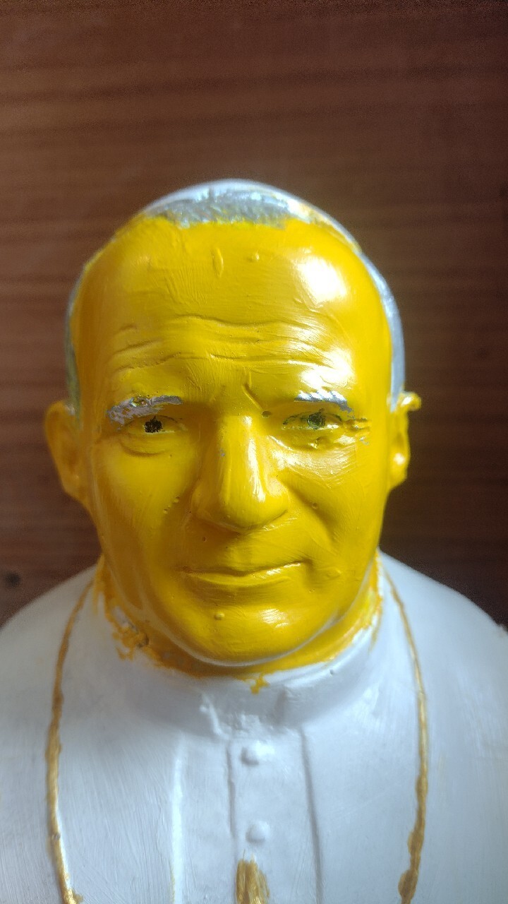 JAN PAWEŁ DRUGI RAPE YELLOW FIGURKA JP2 | Katowice | Licytacja na ...