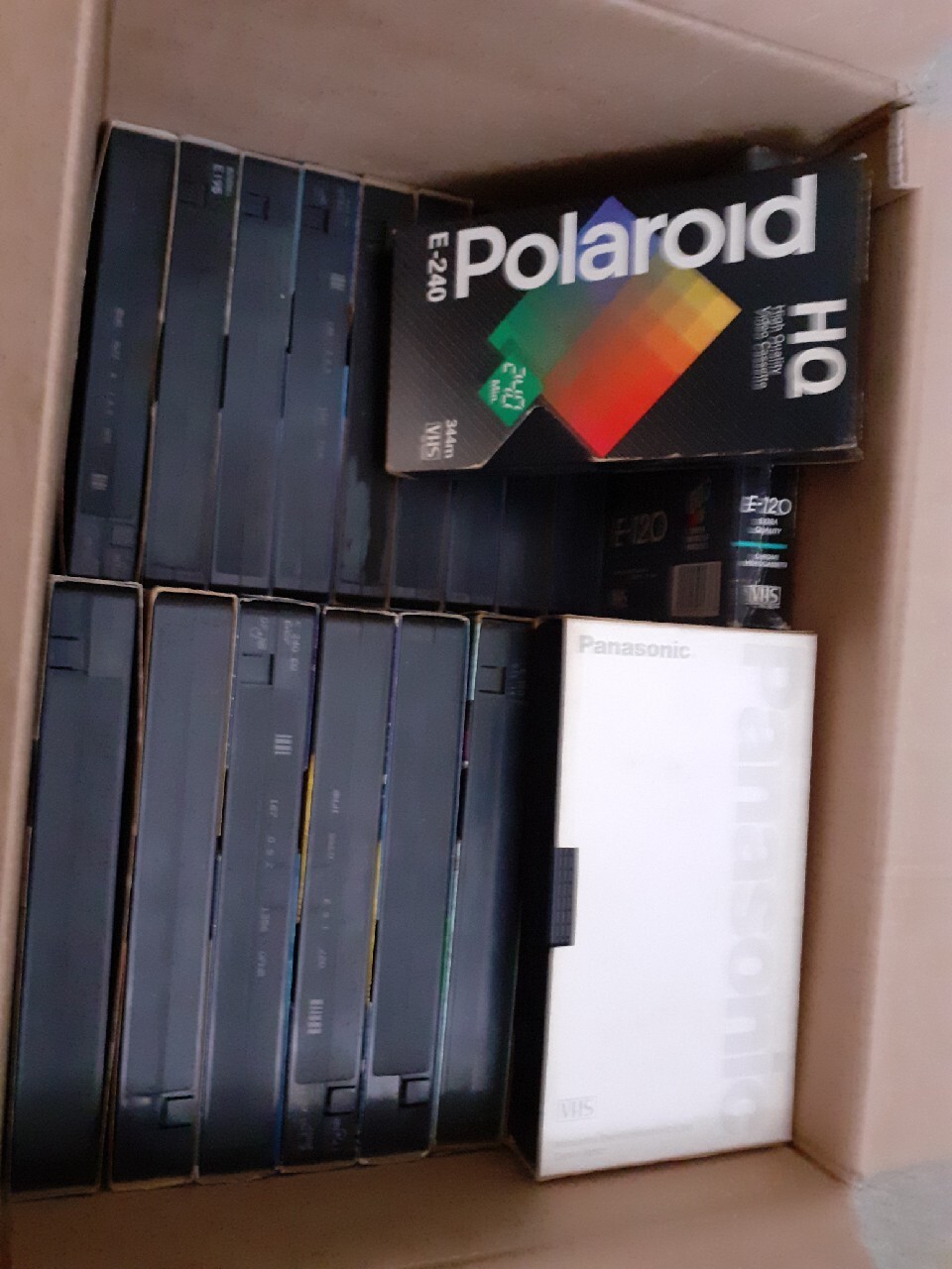32 kasety vhs nagrane różne mix polaroid panasonic basf starenagrania ...