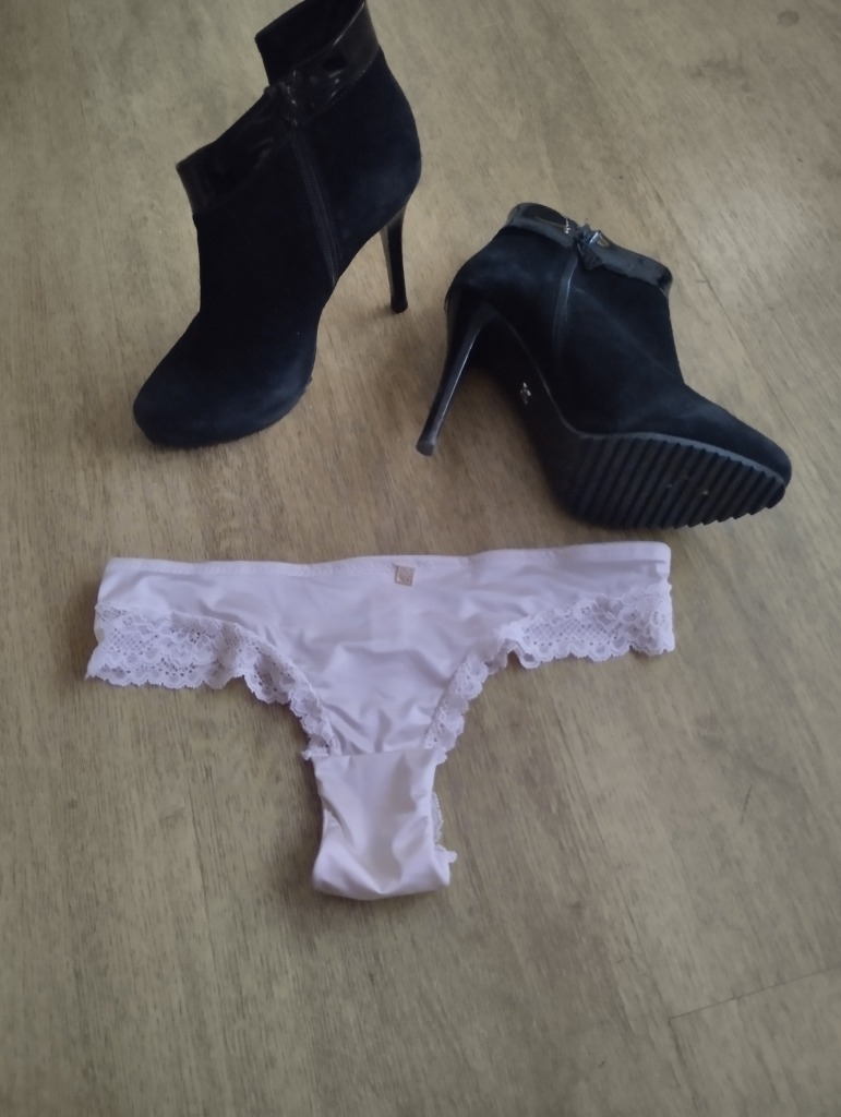 Stringi damskie sz | Katowice | Kup teraz na Allegro Lokalnie