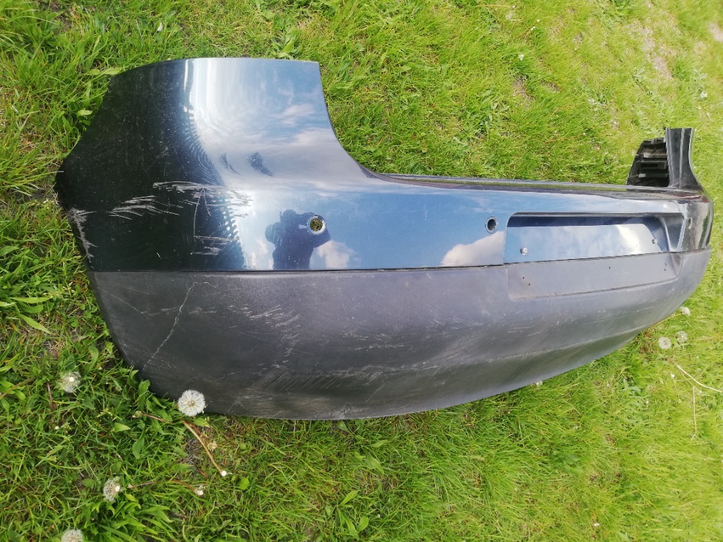 Zderzak tylny VW Golf V HB kod lakieru LC5F | Celestynów | Kup teraz na ...