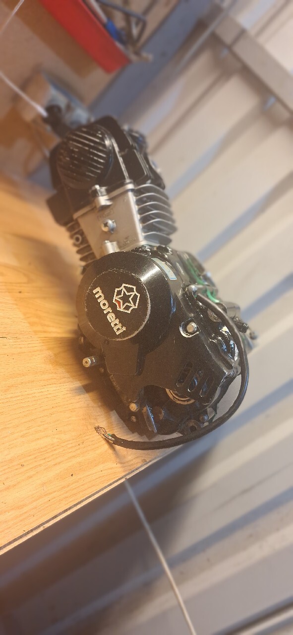 Silnik Moretti 140 - Niska cena na Allegro.pl