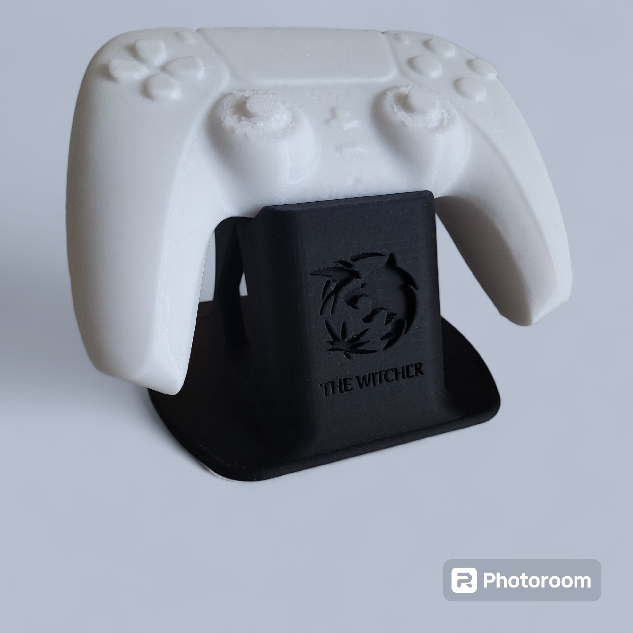 Podstawka pod pad PS5, PS4 wzór wiedźmin. | Gdańsk | Kup teraz na ...