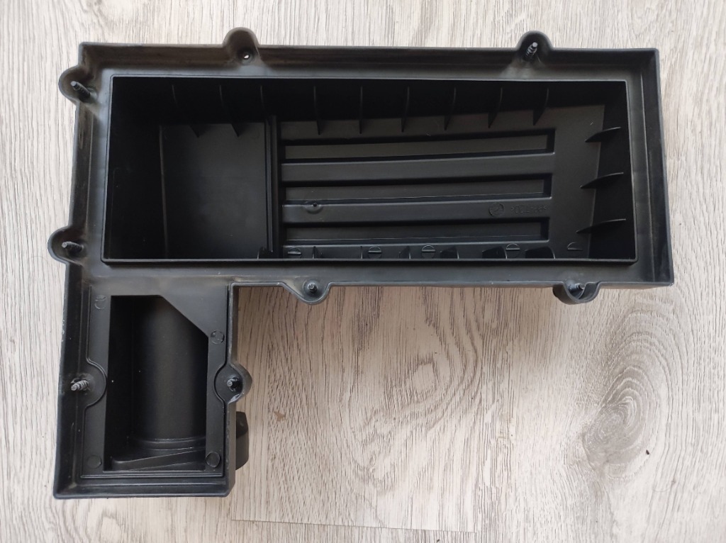 OBUDOWA FILTRA POWIETRZA AUDI A3 8P 2.0 TDI 03-12 | Chojnice | Kup ...