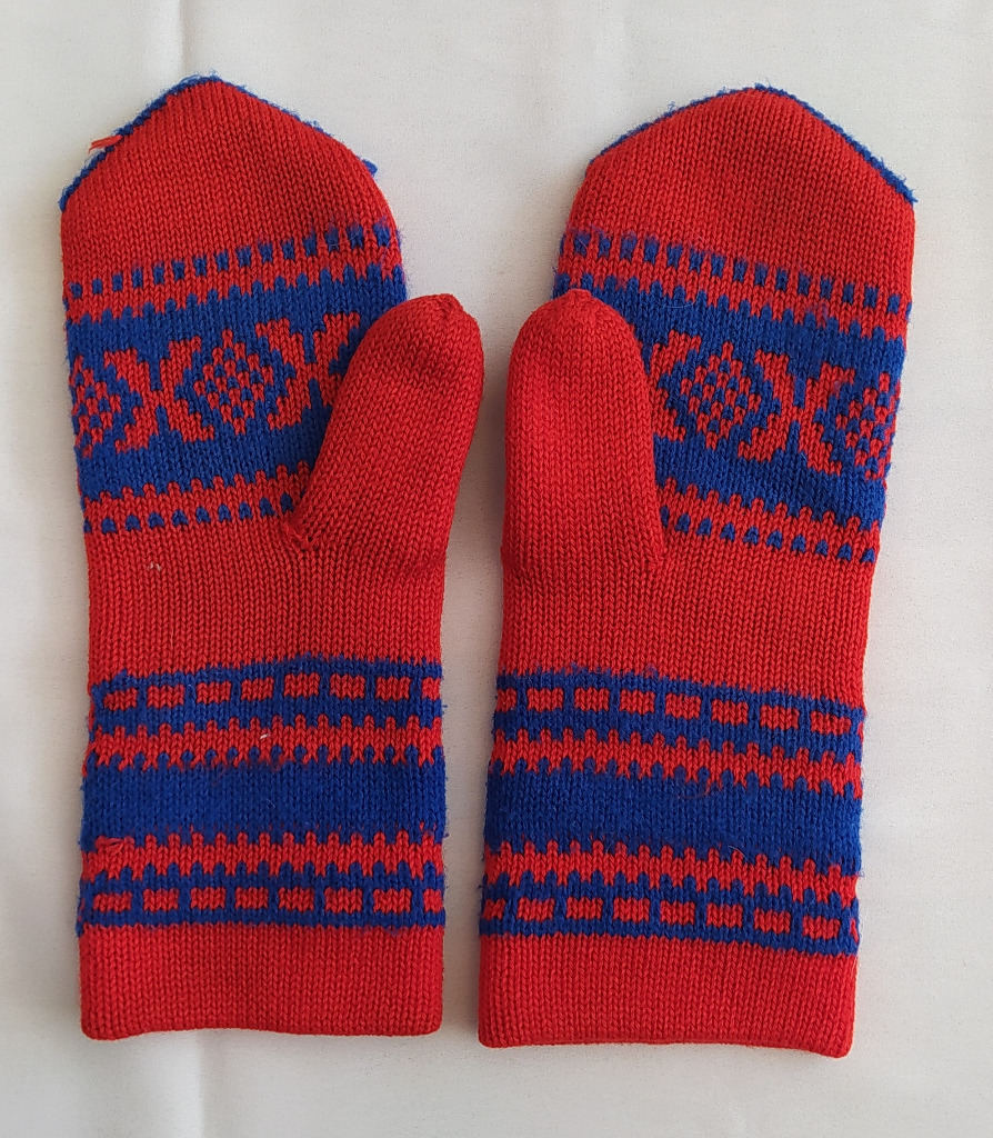 Rękawice dziecięce – 1 palec – czerwone | Hajnówka | Kup teraz na ...