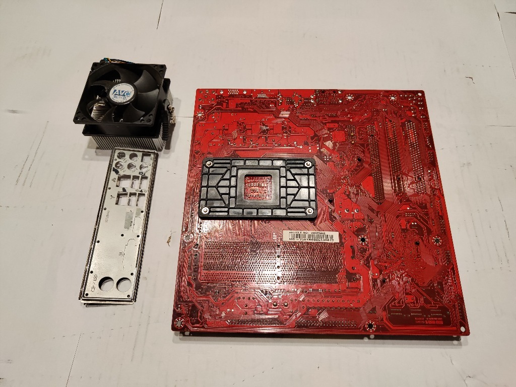 Płyta Główna Msi Ms-7501 ver 3.1 AM2 z chłodzeniem | Gubin | Licytacja ...