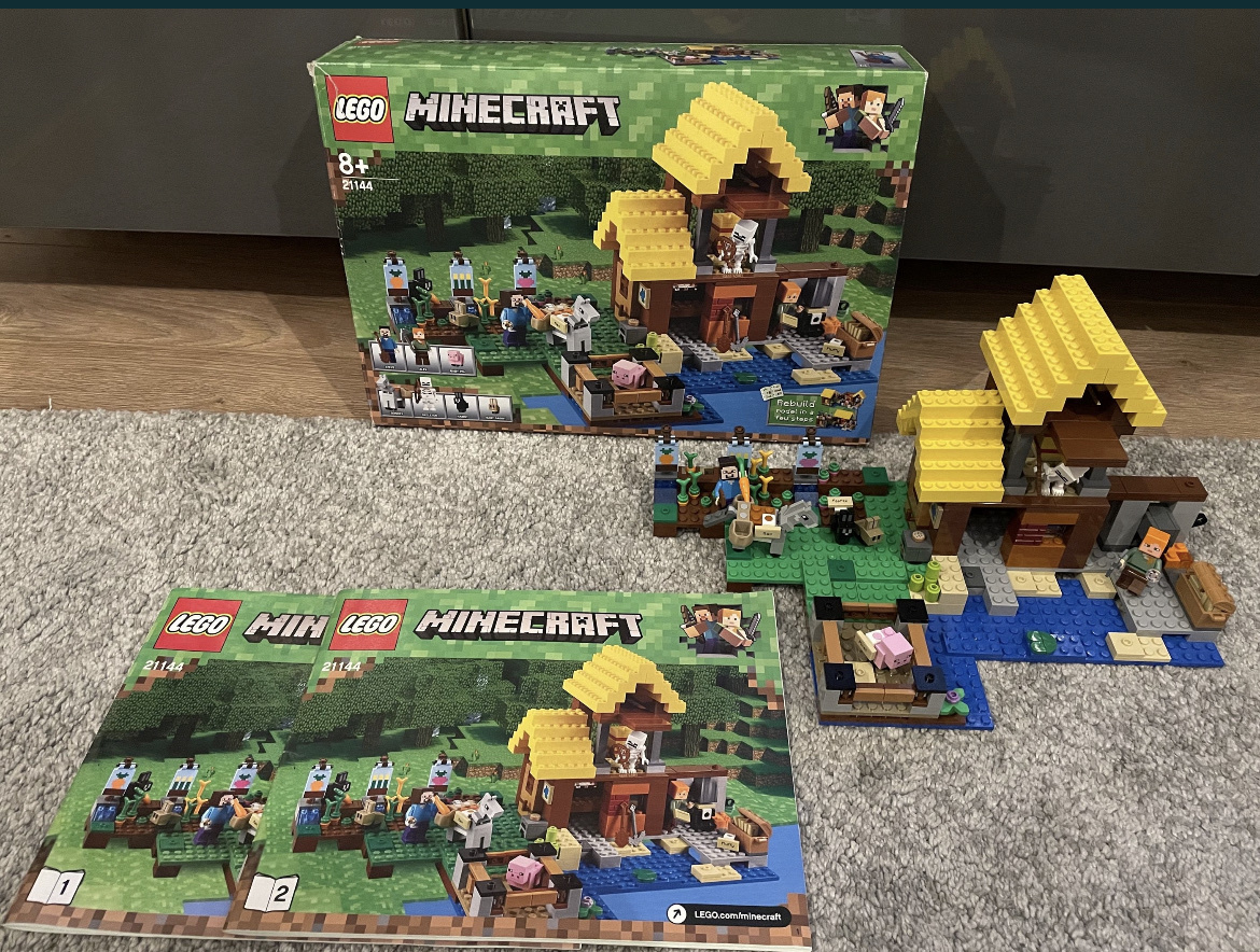 Lego Minecraft 21144 wiejska chata , stan jak nowa | Wroclaw | Kup ...