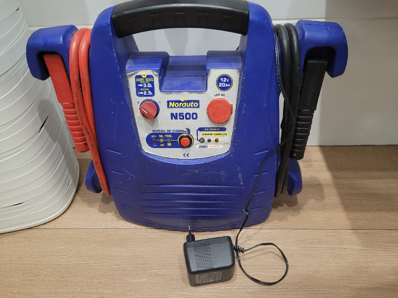 Urządzenie rozruchowe Booster Norauto N500 12V | Tarnów | Kup teraz na ...