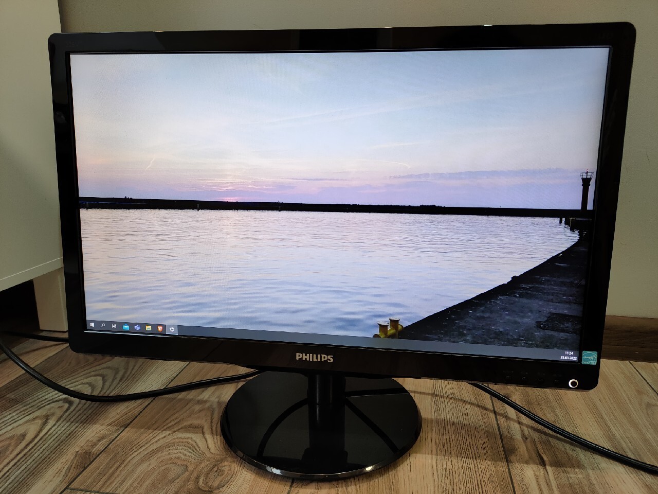 Monitor LED Philips 226V 22GVLA 22 cale FHD 60 Hz | Czempiń | Kup teraz ...