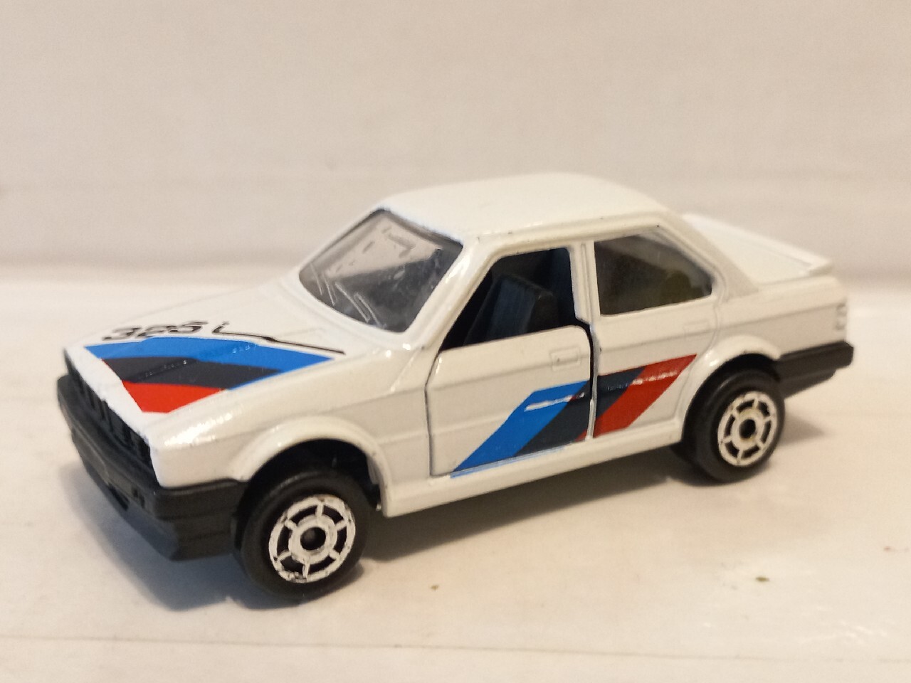 Bmw 325i - Majorette - Niska cena na Allegro