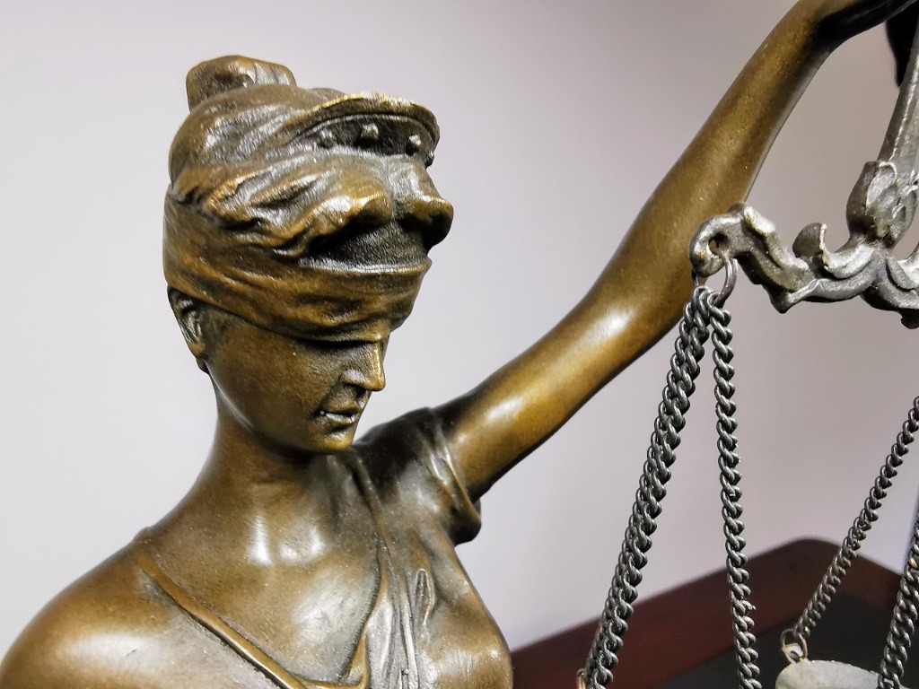 Temida z brązu Alois Mayer - sygnowana XIX / XX w. | Warszawa | Kup ...