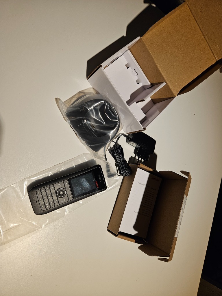 Telefon WiFi Ascom i63 + ładowarka biurkowa | Warszawa | Kup teraz na ...