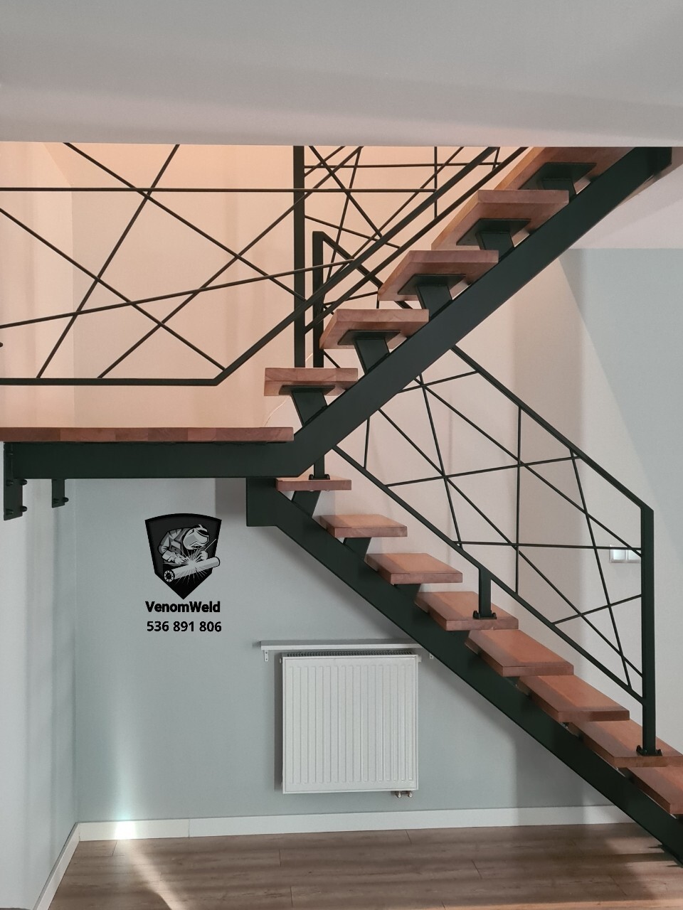 Schody stalowe metalowe nowoczesne samonośne loft | Skarżysko-Kamienna ...