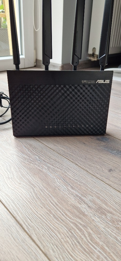 Asus 4G-AC68U 4G LTE Modem | Brzeg | Licytacja na Allegro Lokalnie