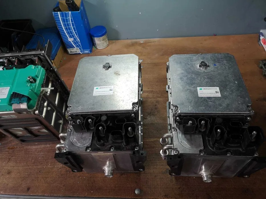 Akumulator 48V Mercedes Naprawa Odblokowanie | Drawsko Pomorskie ...