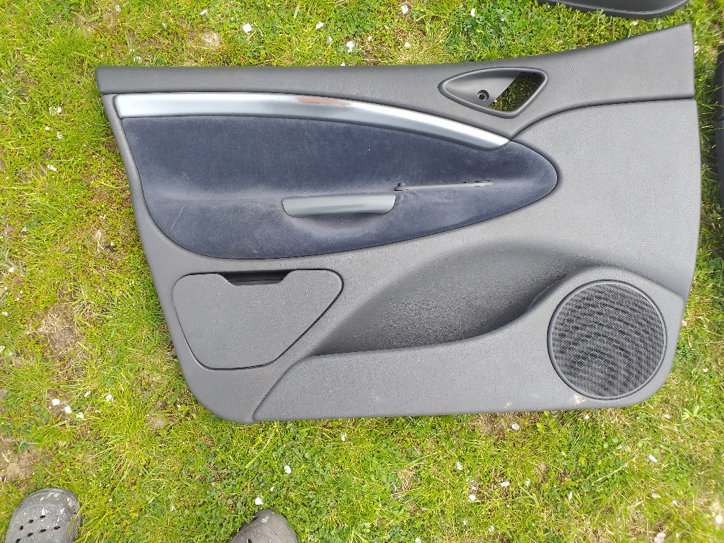 Wewnątrzne strony drzwi i klamki Citroën c5 2002 | Hrubieszów | Kup ...