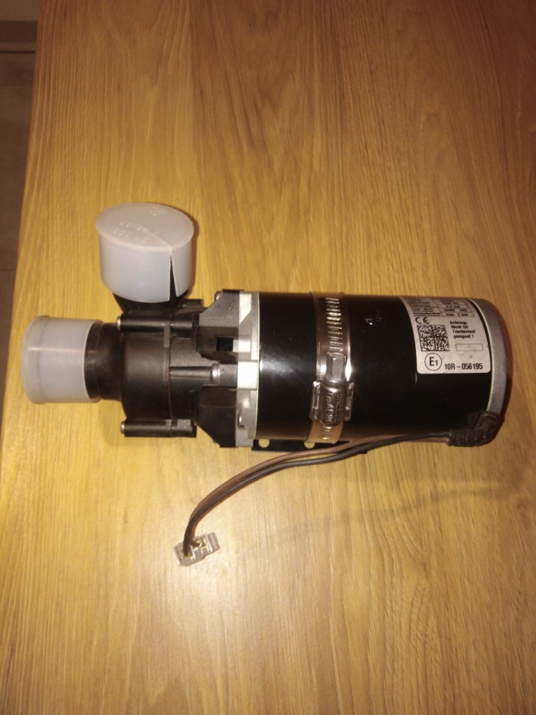 Espar Hydronic heater install. 2023 Diesel. | Sprinter-Source.com