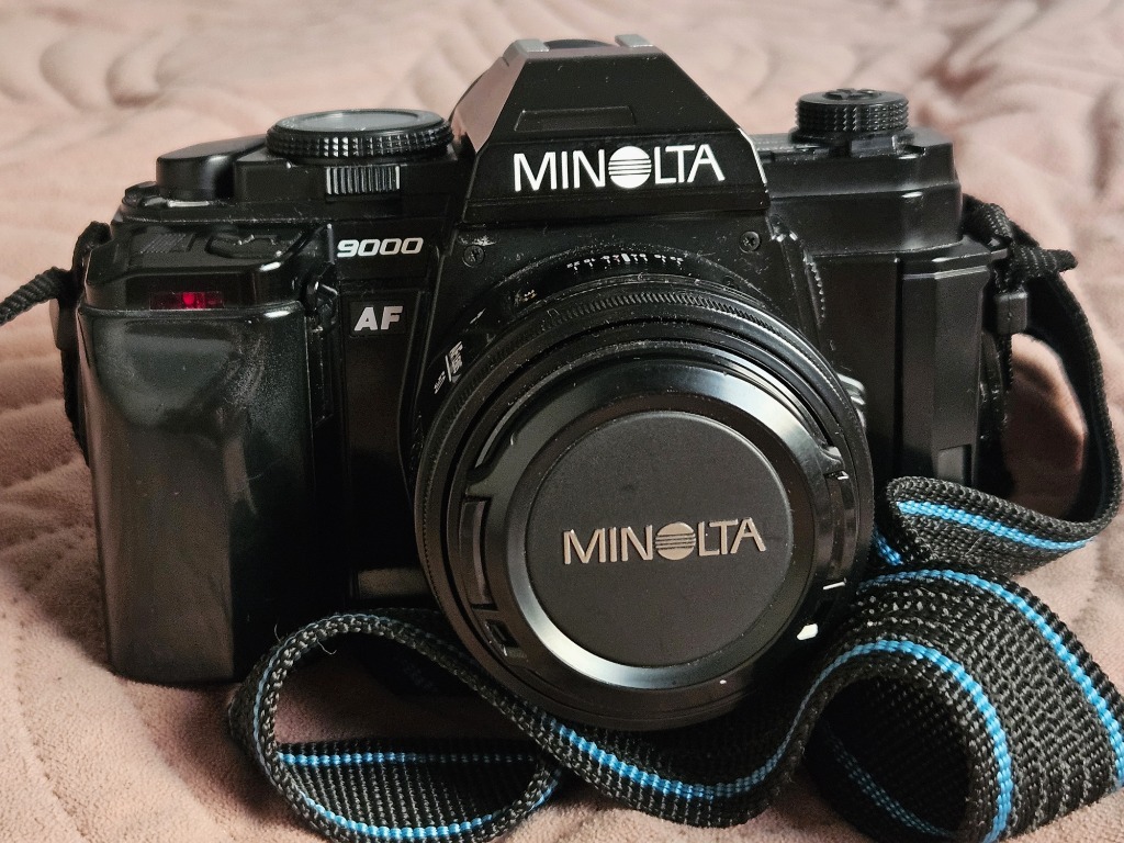 Minolta 9000 AF plus obiektyw minolta 50 mm f 1 7 | Szczecin | Kup teraz na Allegro Lokalnie