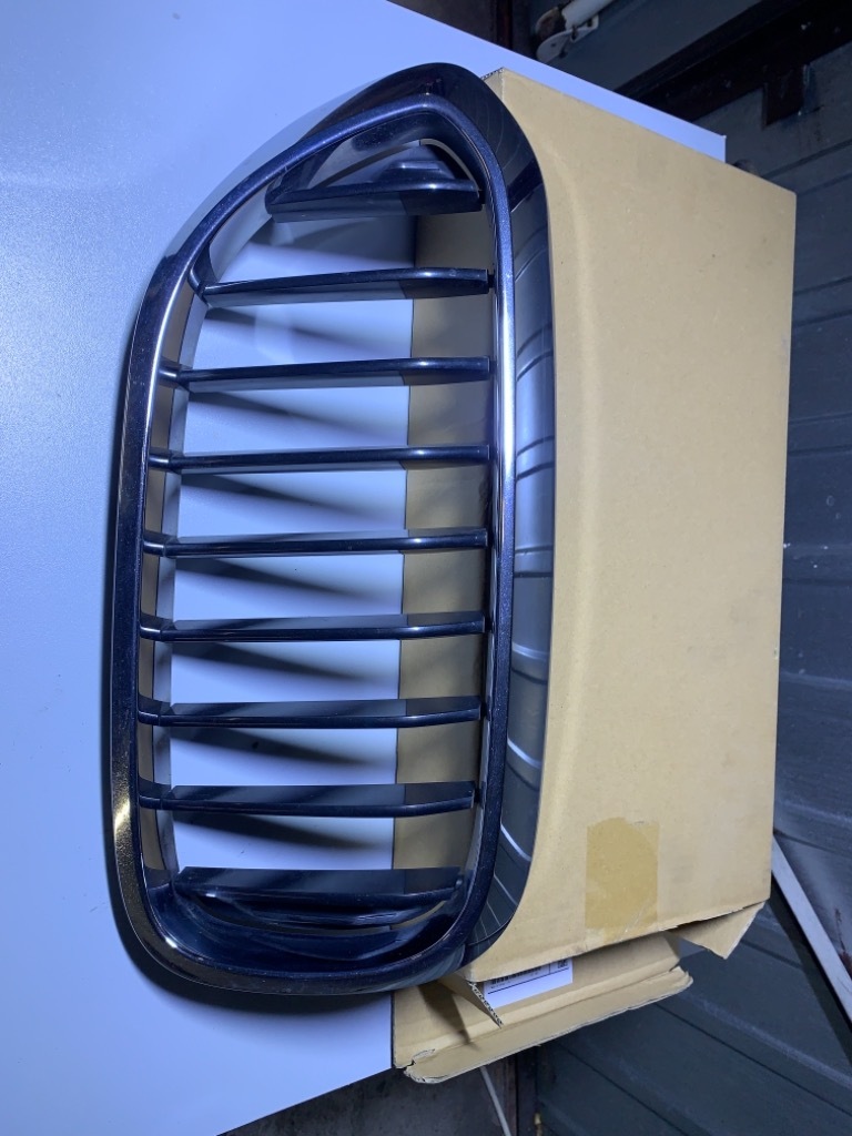 Bmw g30 seria 5 Nerka Grill atrapa 51137390864 | Pszczyna | Kup teraz ...