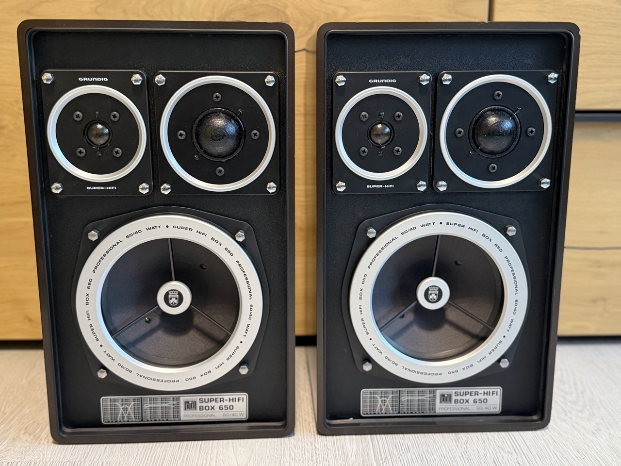 Kolumny Grundig Super HiFi Box 650 Profeonal Vintage | Szczecin | Kup ...