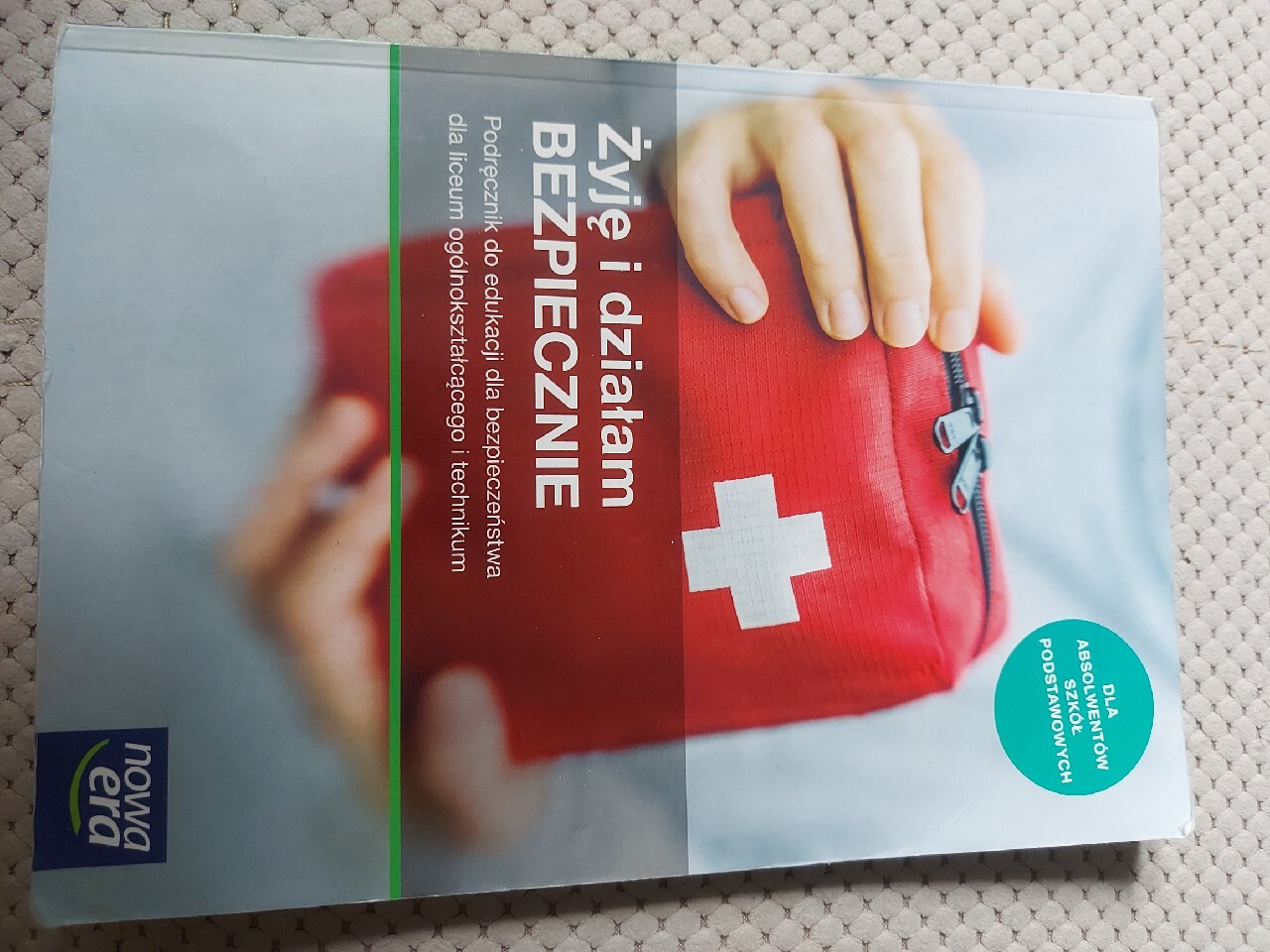 EDB Żyje i działam bezpiecznie - podręcznik | Warszawa | Kup teraz na ... EDB Żyje i działam bezpiecznie - podręcznik | Warszawa | Kup teraz na ...