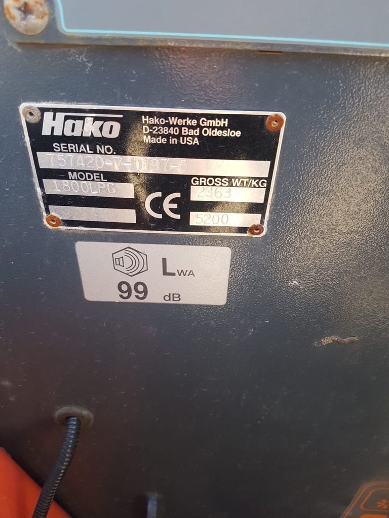 Zamiatarka Szorowarka Hako 1800 LPG | Gozdawa | Ogłoszenie na Allegro ...