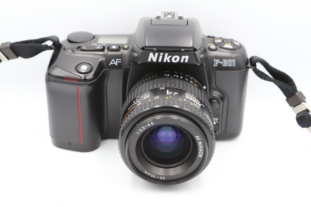 Nikon F601 F-601 AF + Nikkor 35-70 3.3-4.5 analog | Leszno | Kup teraz ...
