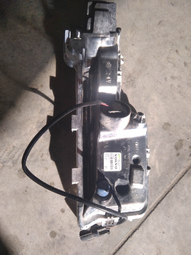 VOLVO V60 S60 lift drl HALOGEN LED LEWY 31420395 | Bartąg | Kup teraz ...