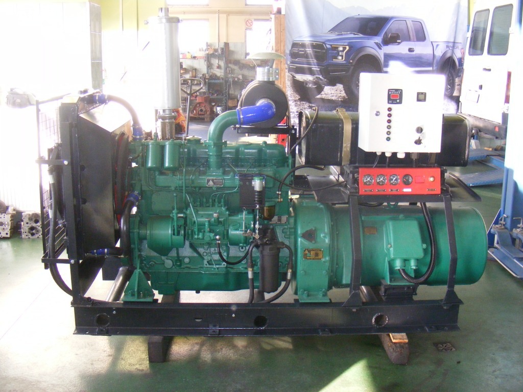 AGREGAT PRĄDOTWÓRCZY ZE400 PRODUKCJI ANDORIA 55kVA | Inwałd ...