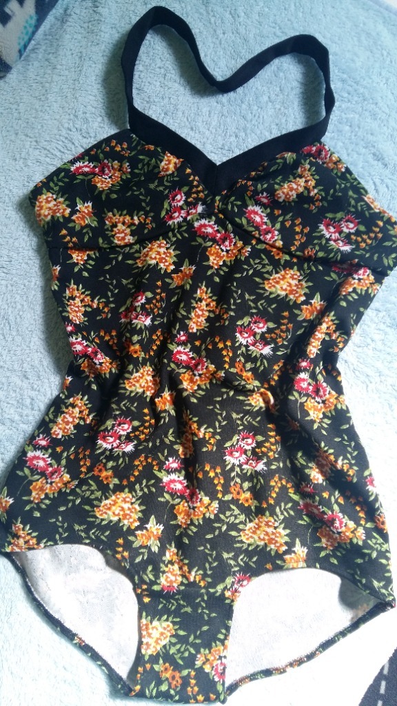Kostium kąpielowy 46 strój w kwiaty retro vintage | Mińsk Mazowiecki ...