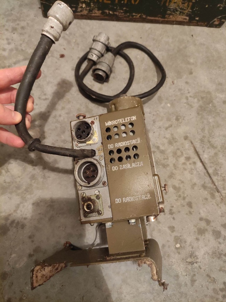 wzmacniacz antenowy do radiostacji serii R104 | Kraków | Kup teraz na ...