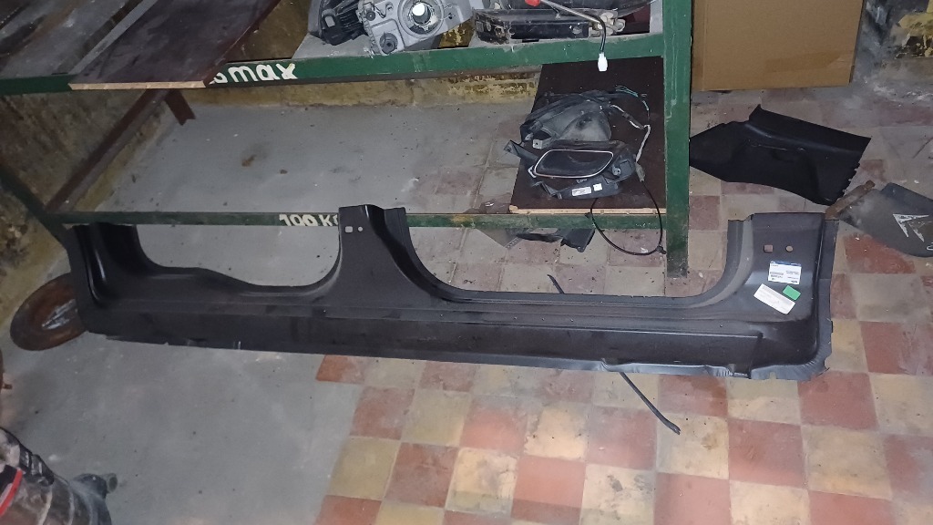 Prawy próg poszycie inal Ford Mondeo Mk4 | Wojkowice | Kup teraz na ...