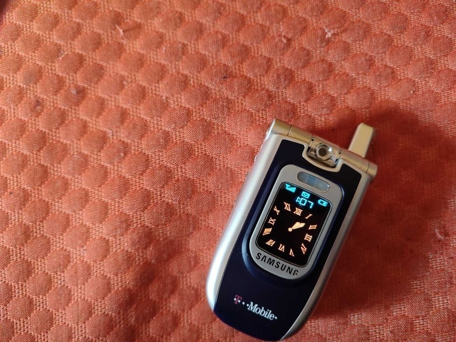 Samsung SGH -Z107 °° Unikat °° | Gdańsk | Kup teraz na Allegro Lokalnie