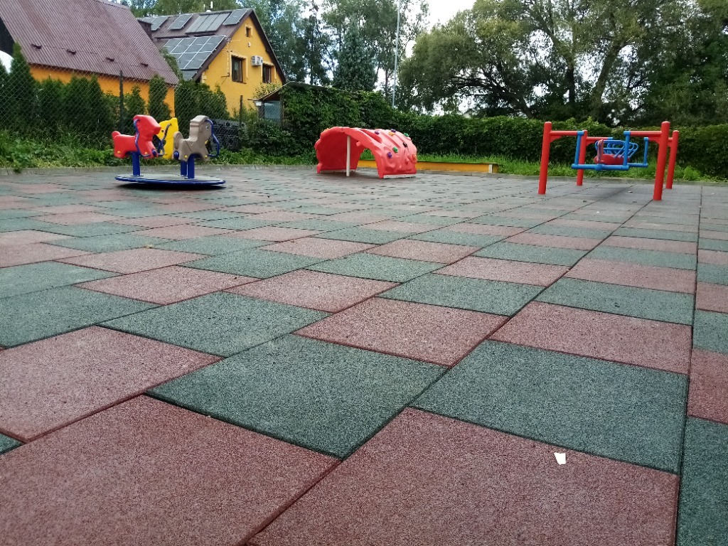 Nawierzchnia Bezpieczna pod place zabaw | Małkinia Górna | Ogłoszenie ...