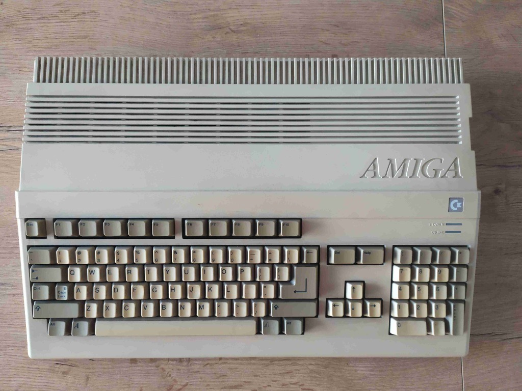 AMIGA 500 na części | Tychy | Licytacja na Allegro Lokalnie